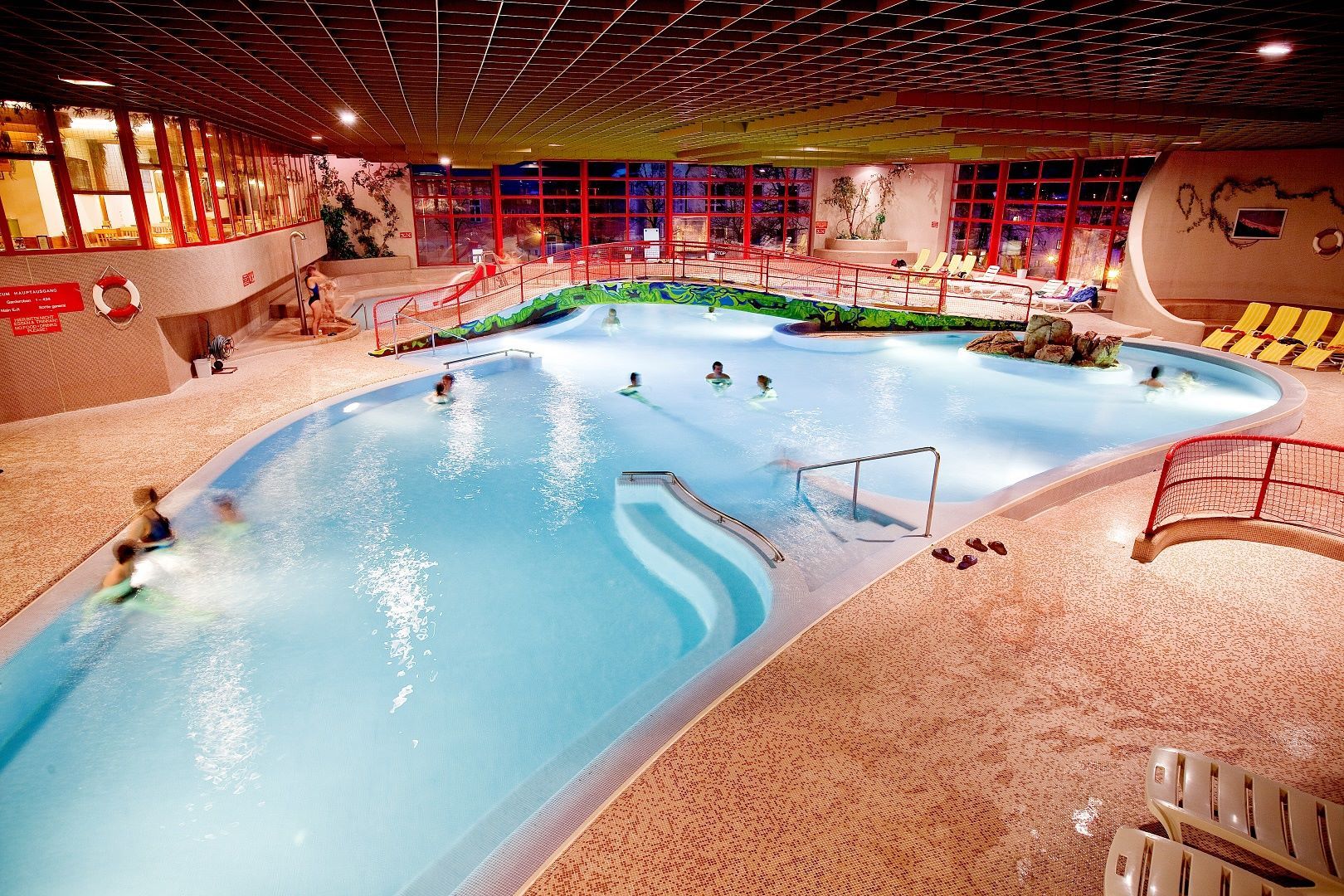 Badezentrum Aquarena Kitzbühel - familiii