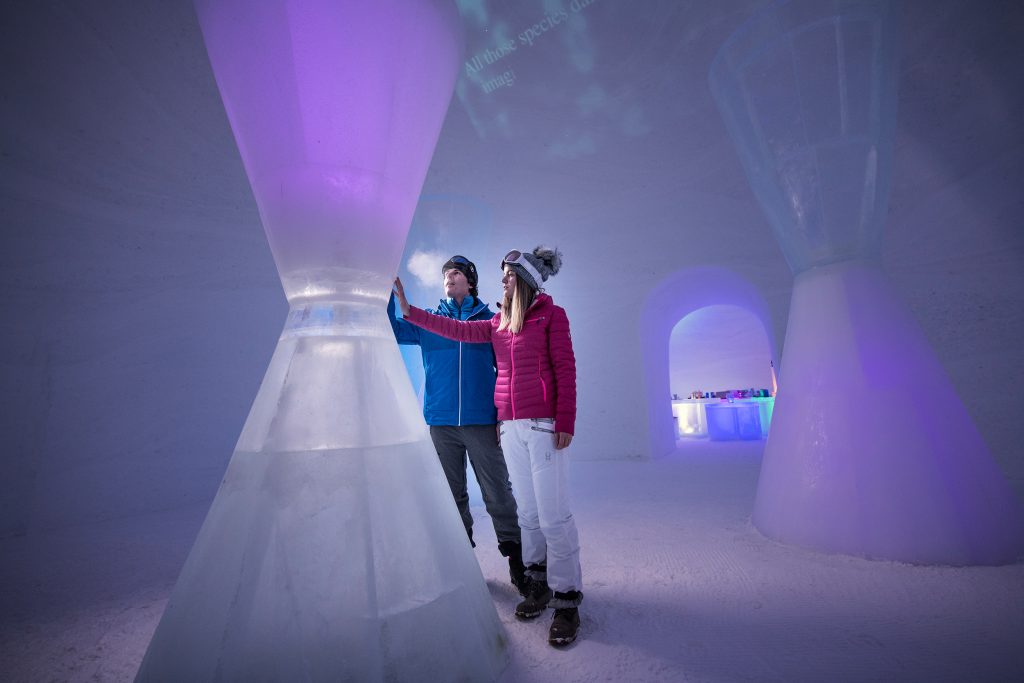 Kitzsteinhorn ICE CAMP: Die neue Eiszeit mit Kunstinstallationen
