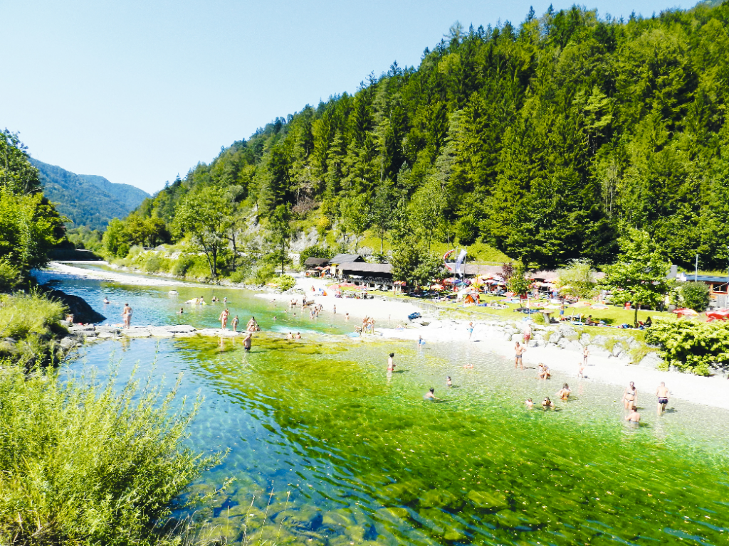 Das Revival der Flussbäder - familiii